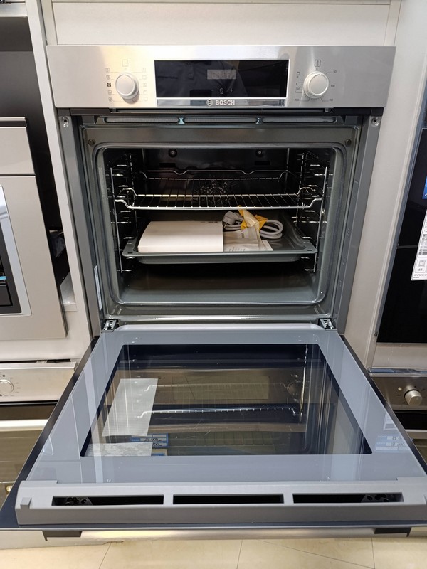 Ugradna rerna Bosch HRA514BR0, | OUTLET BELE TEHNIKE