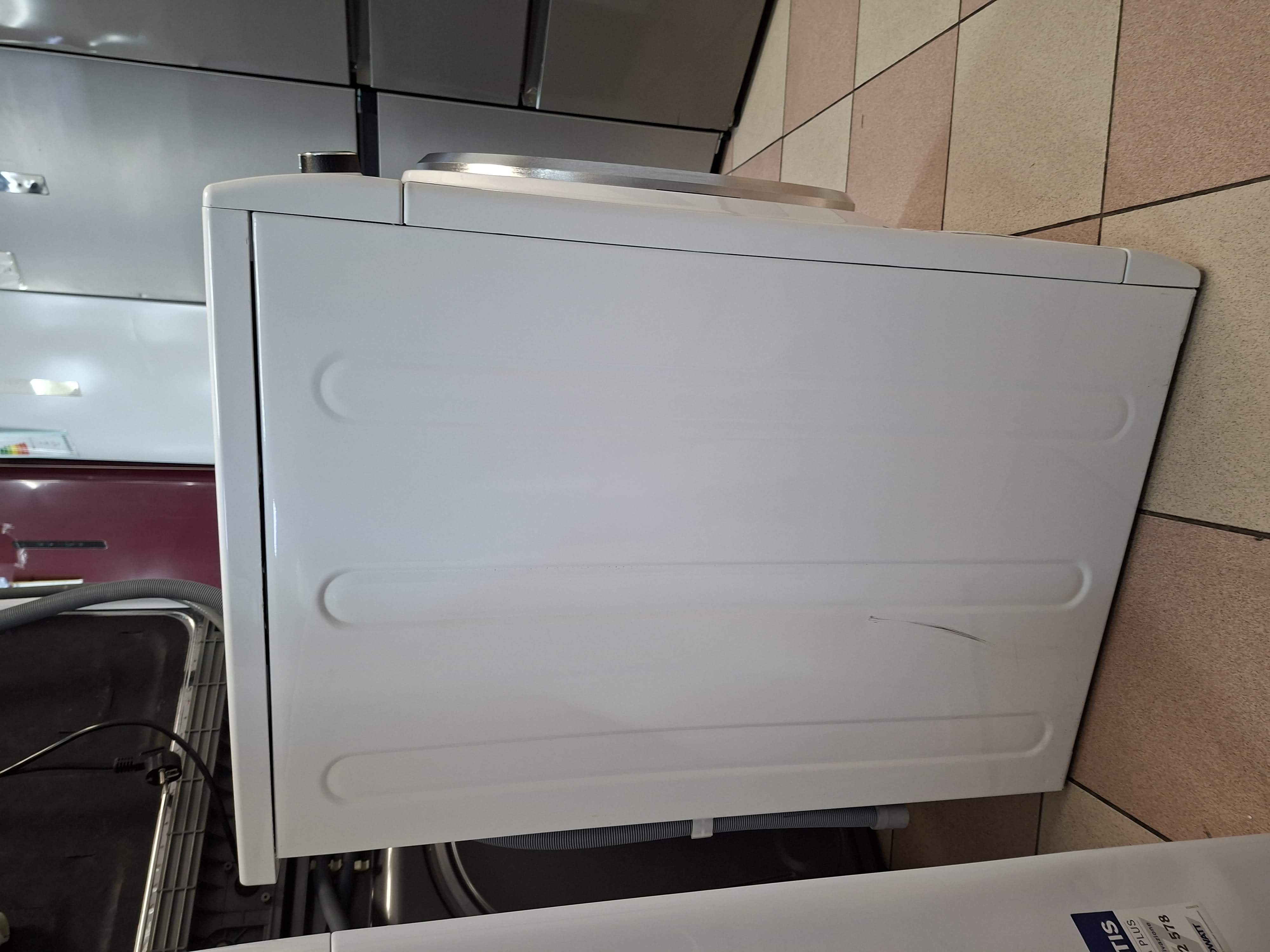 Veš mašina Hotpoint Ariston NLCD 948 WC A EU, 9 kg., | OUTLET BELE TEHNIKE
