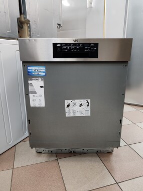 Ugradne mašine za sudove - Outlet Bele Tehnike